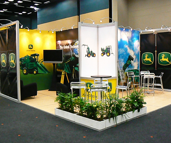Custom Stands 19 – Exhibition Stands and Events